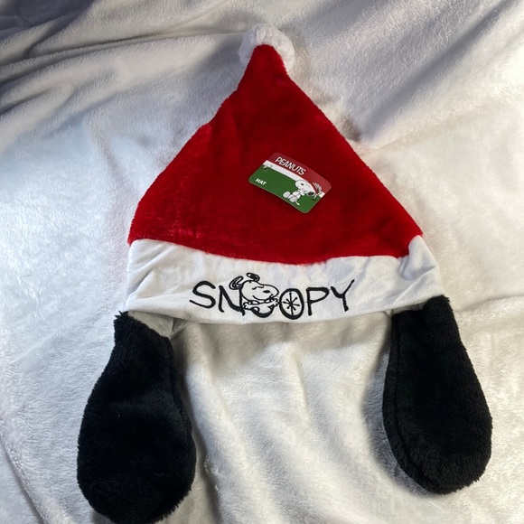 Peanuts | Accessories | Peanuts Faux Fur Snoopy Hat | Poshmark
